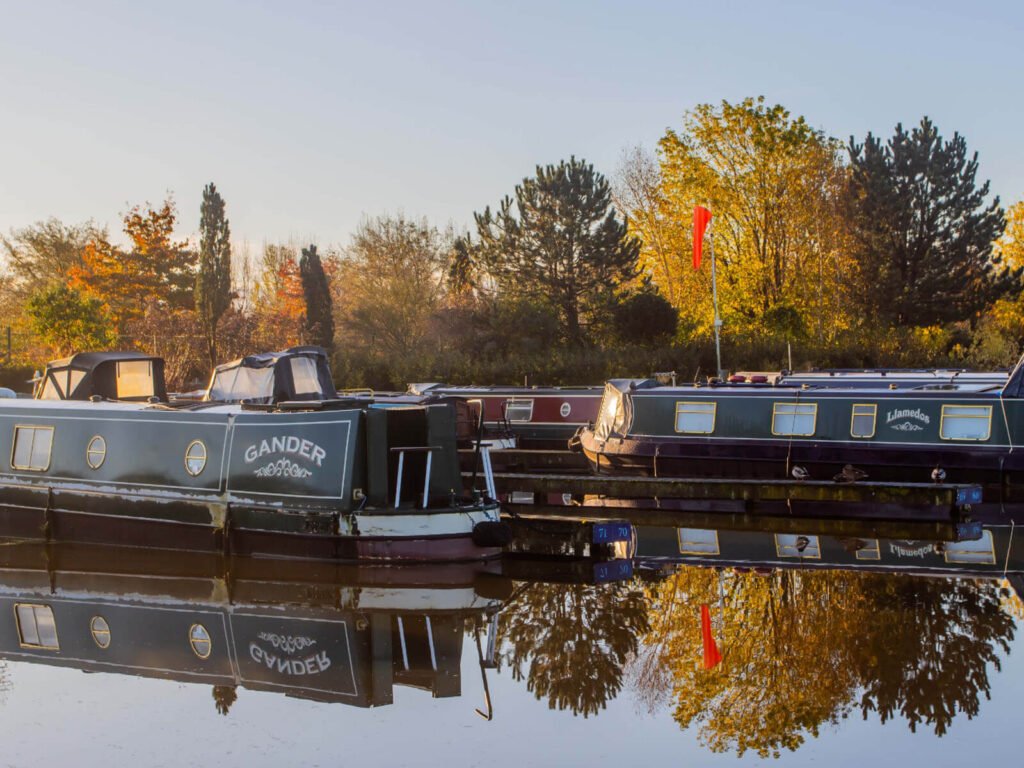 Barton Grange Marina | Lancaster Canal Picturesque Landscapes